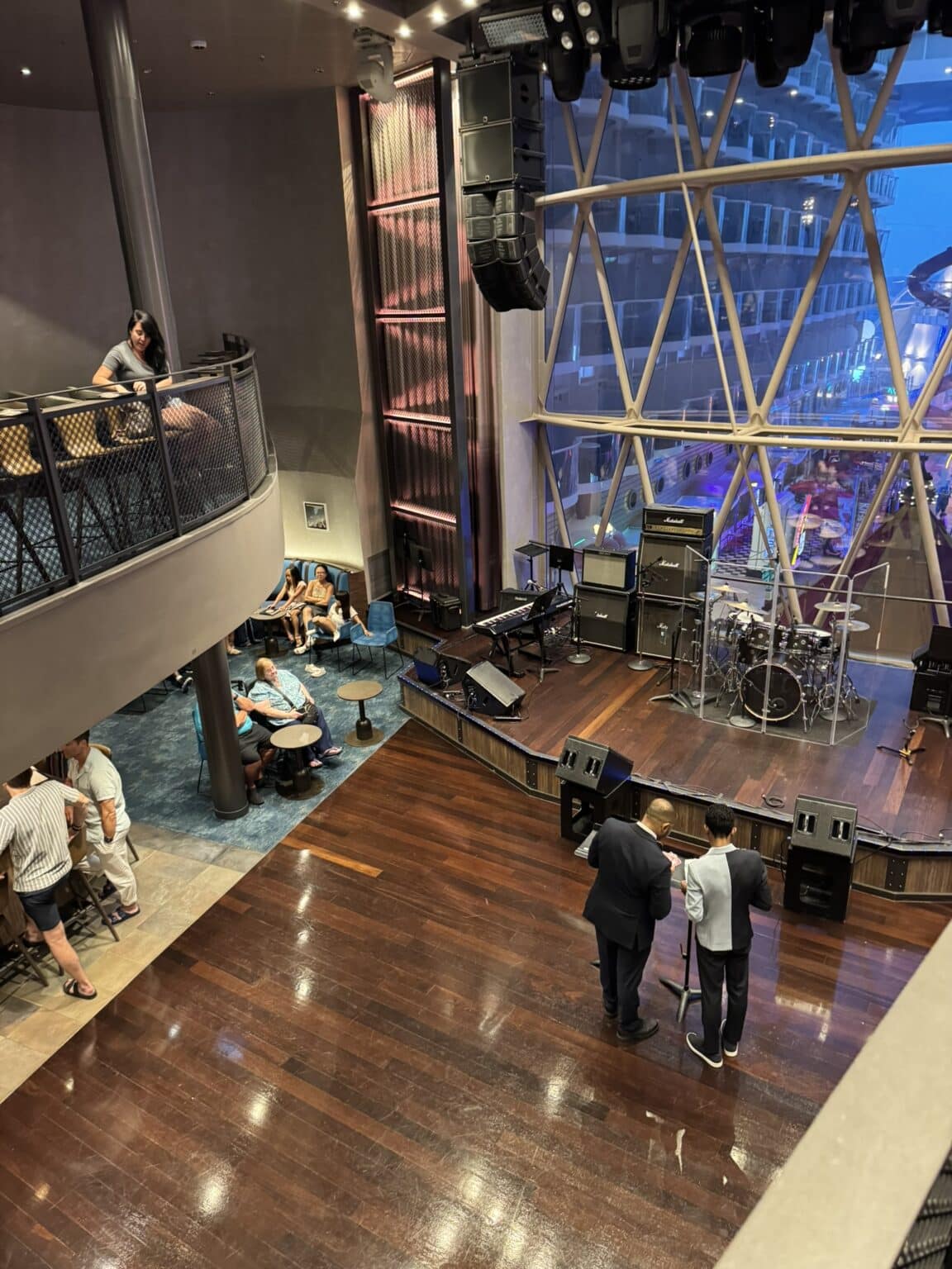 Oasis of the Seas Entertainment: The Best Shows and Performances for ...