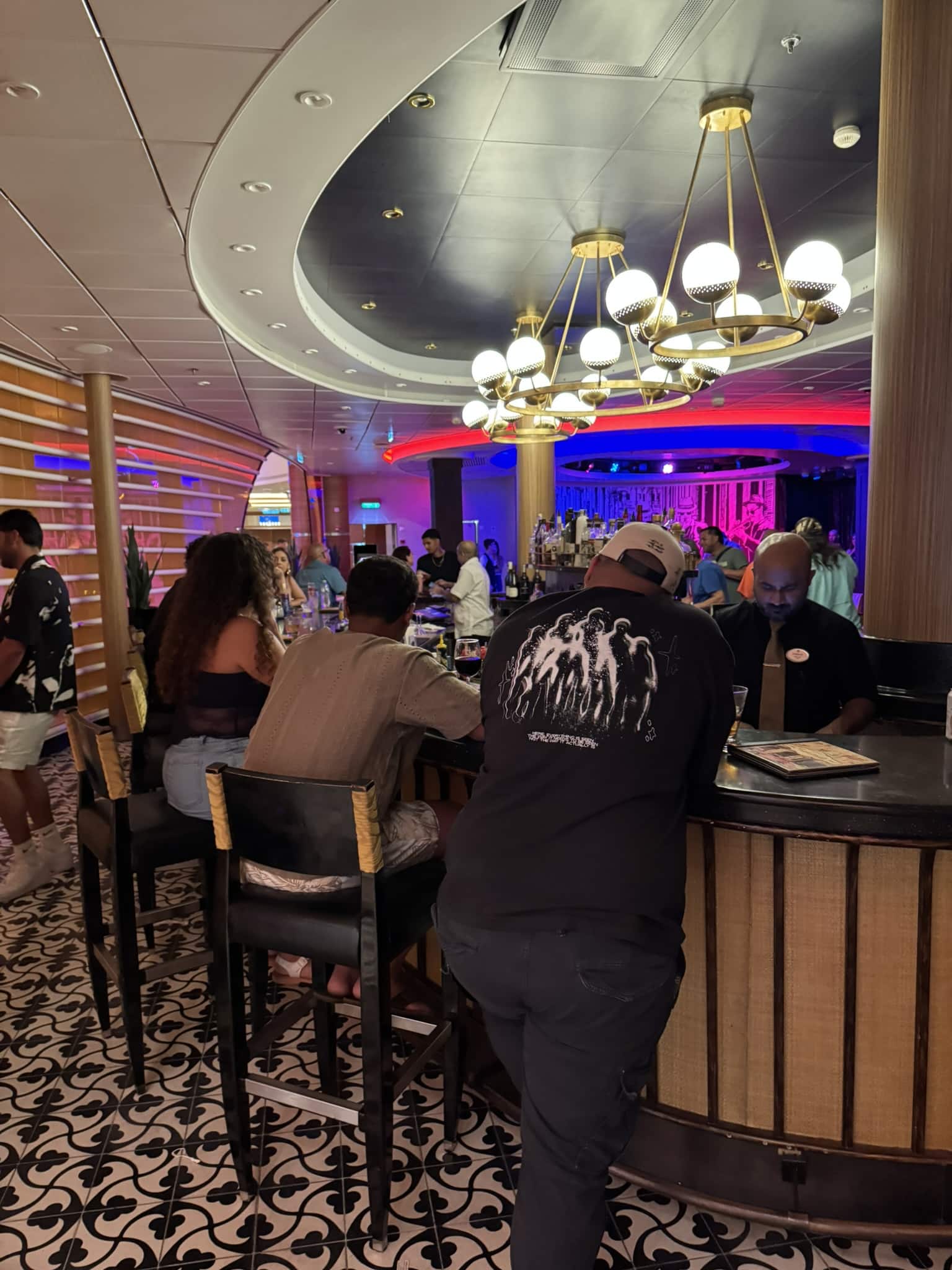 Café Promenade on Royal Caribbean: A Complete Dining Experience ...