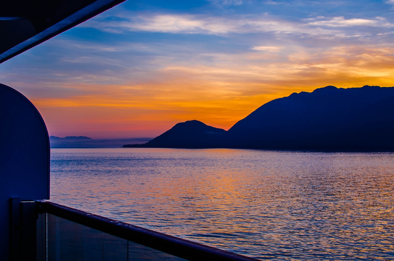 Royal Caribbean Balcony Comparison: Ocean View vs. Boardwalk - Cruising ...