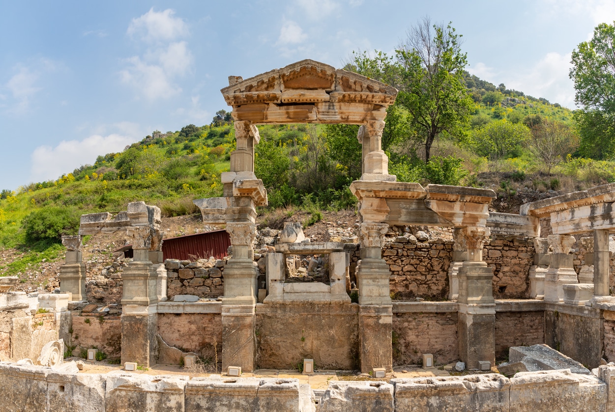 Fountain of Trajan – Ephesus, Turkey - Cruising to Sunshine